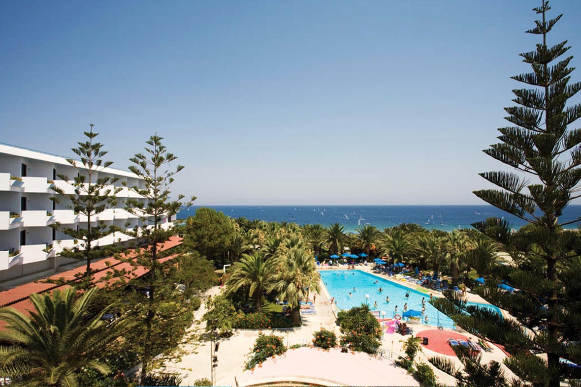 Griechenland - Rhodos - Rhodos Trianda - Blue Horizon - Surfreisen von ...